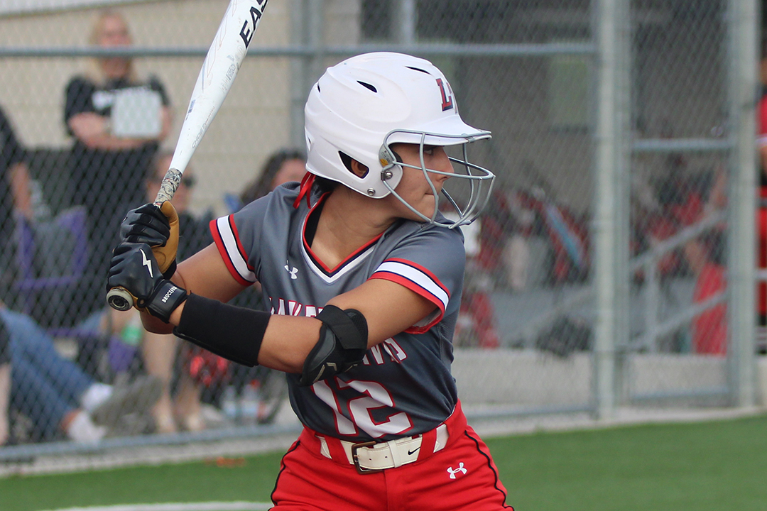 Pinzon prevents disaster, then drives in winning run to send Cavs into ...