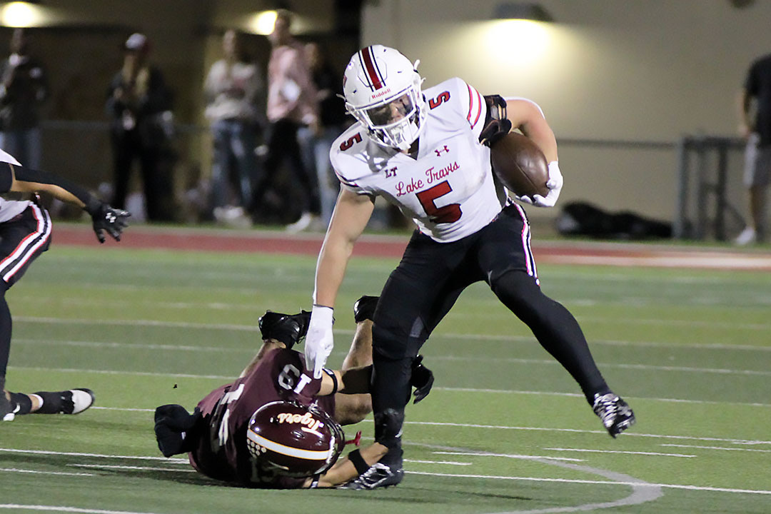 Lake Travis strikes fast and often to beat Dripping Springs for first ...