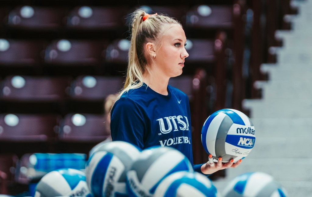 Liberty Hill alum Taylor Gaines named AAC freshman of the week | Austin ...
