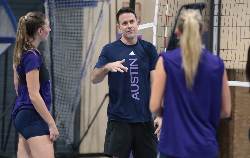 With new roster and coach, LOVB Austin ready to defend championship ...